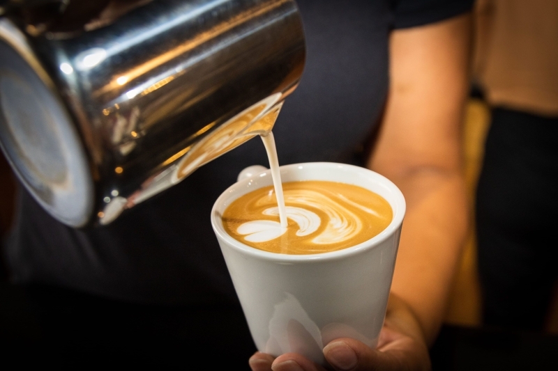Saiba como preparar leite cremoso para latte art - Blog Gran Coffee